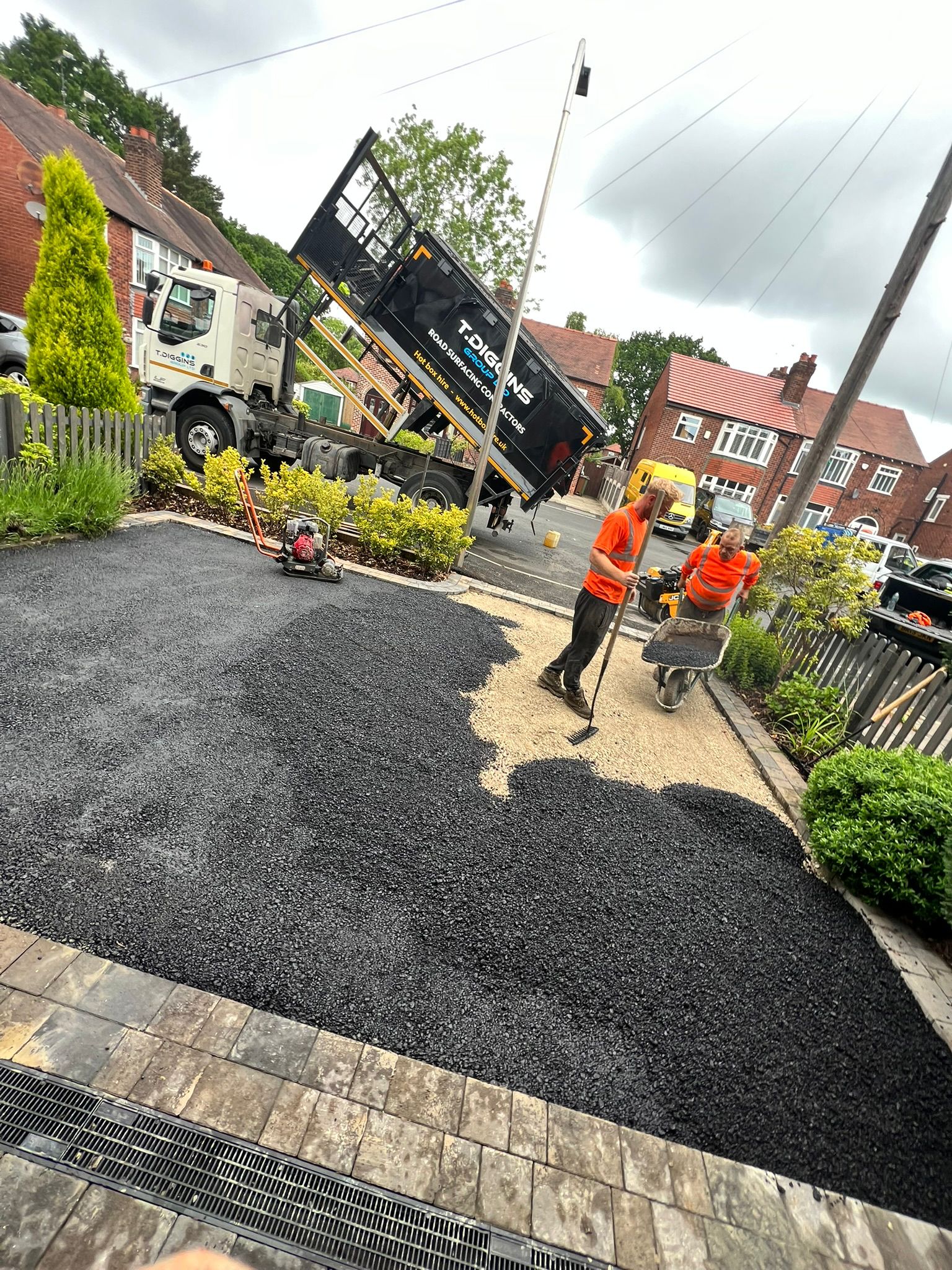 Asphalt & Road Surfacing Contractors Manchester | Manchester Asphalt